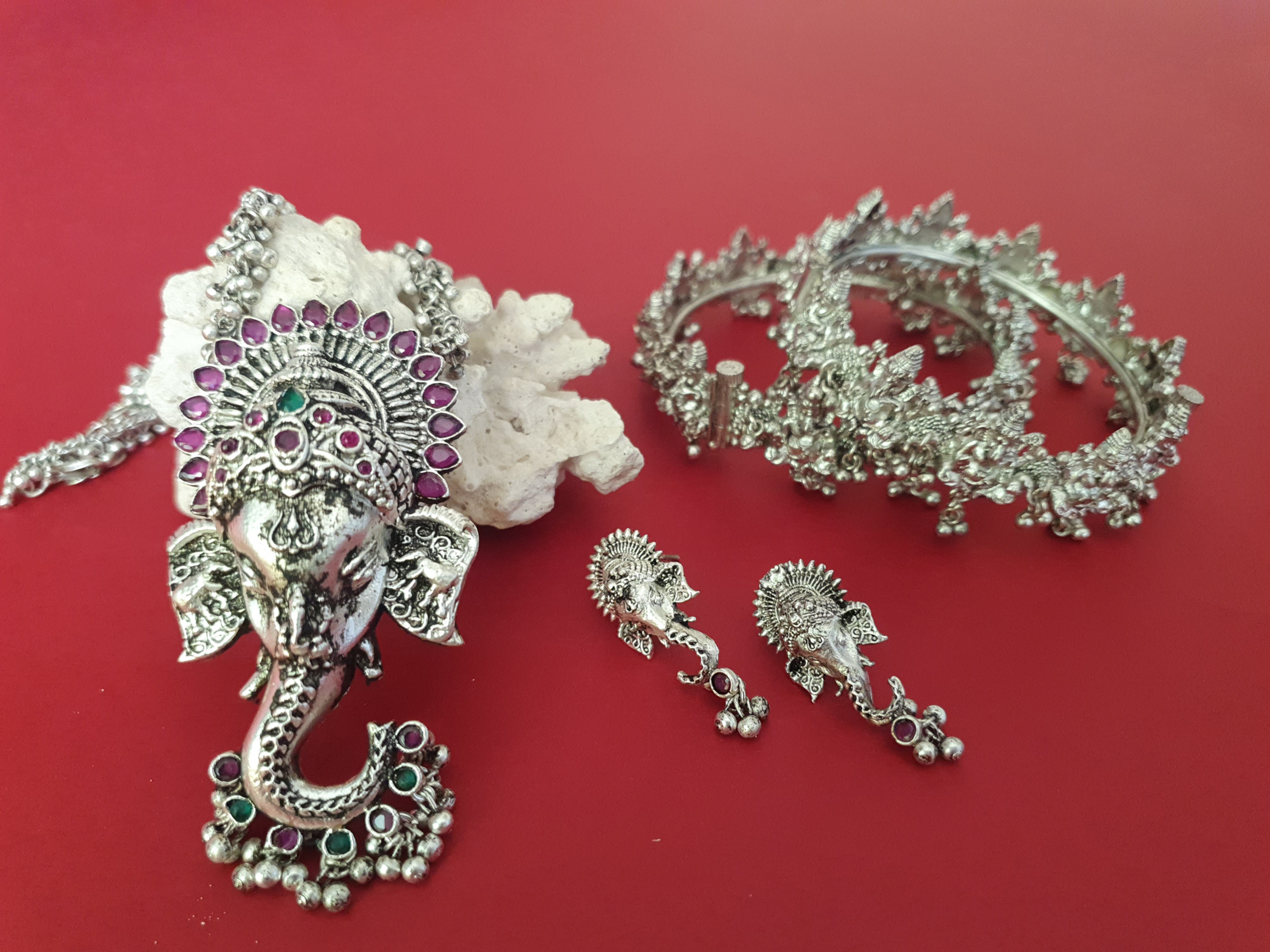 Lord Ganesh necklace combo set – PRAAGNEEK